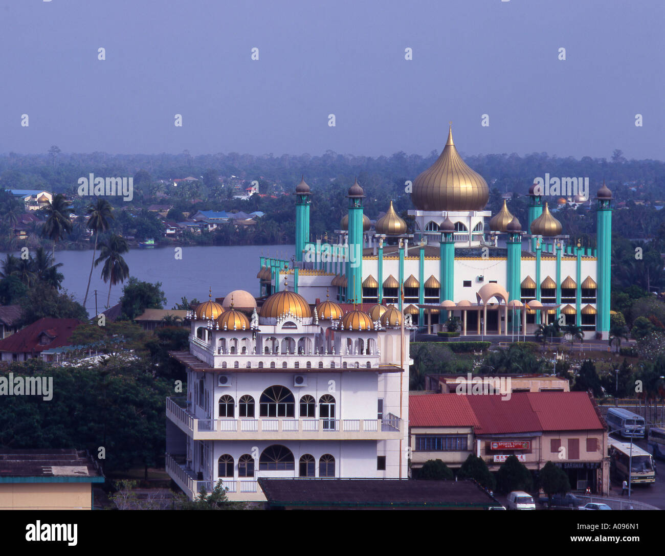 Malaysia Sarawak Kuching Mosque Stock Photo - Alamy