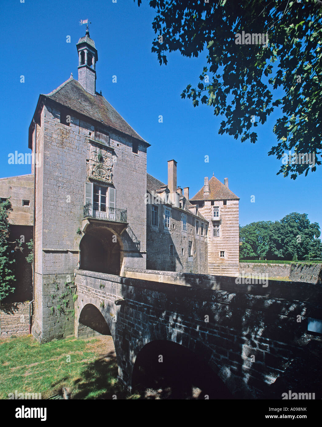 Chateau Epoisses castle built 1560 with wide moat and fortified ...