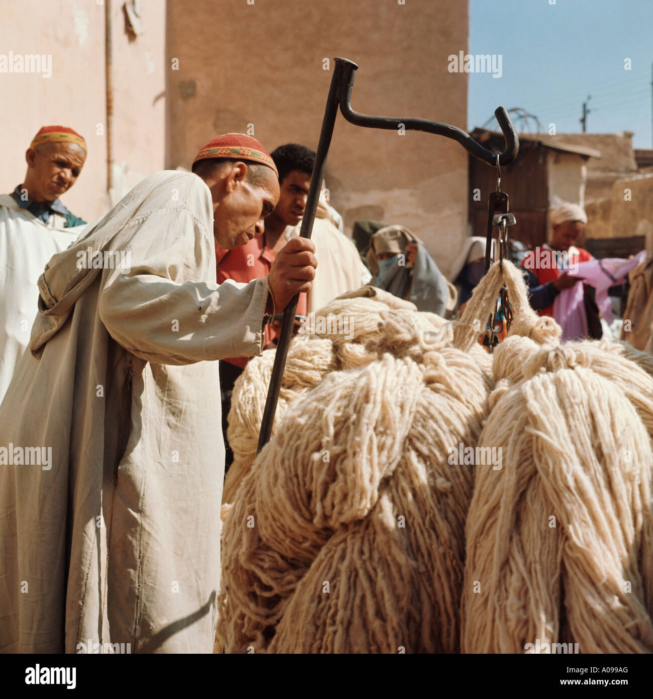 Wool weighing scales hi-res stock photography and images - Alamy