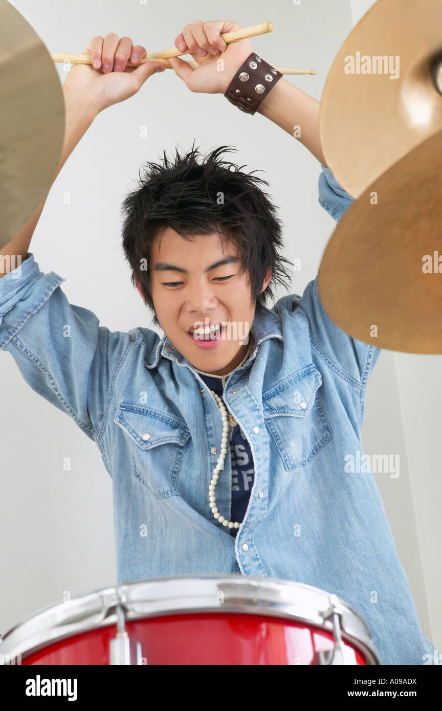 Lone drummer hi-res stock photography and images - Alamy