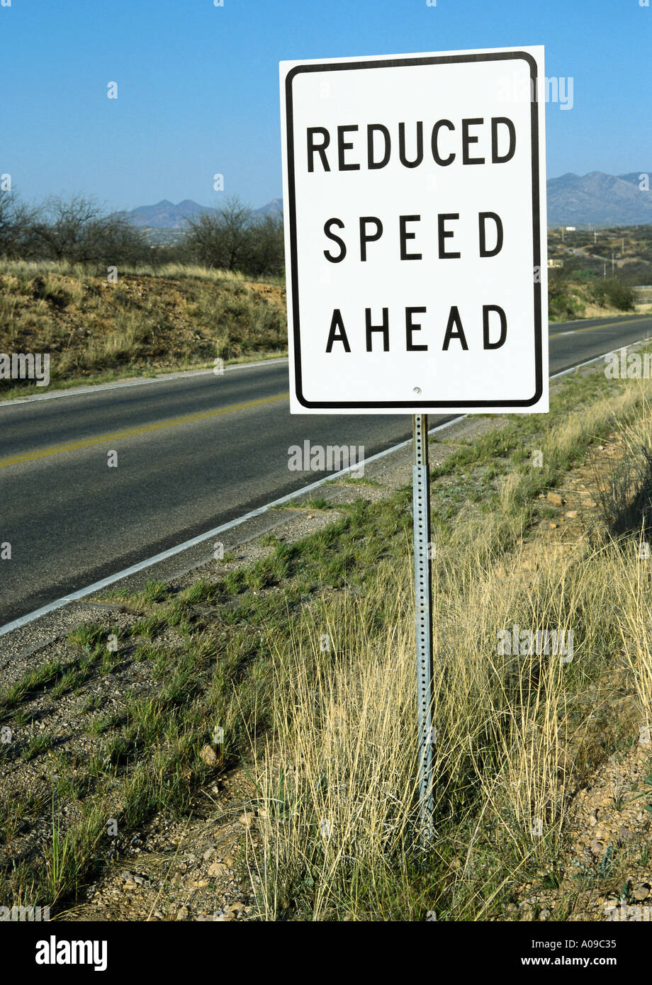 Caution farm access hi-res stock photography and images - Alamy