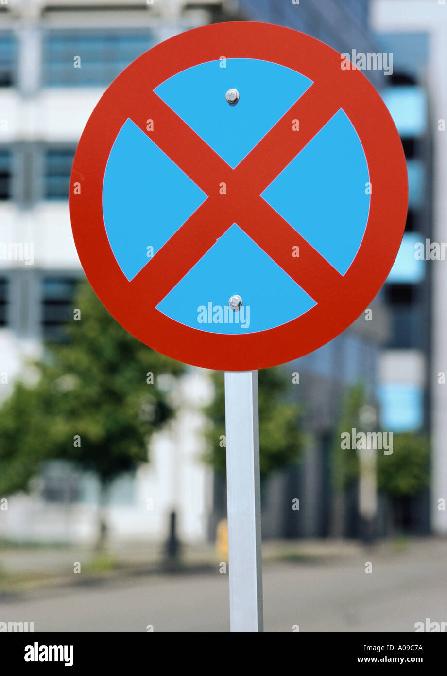 Urban clearway hi-res stock photography and images - Alamy