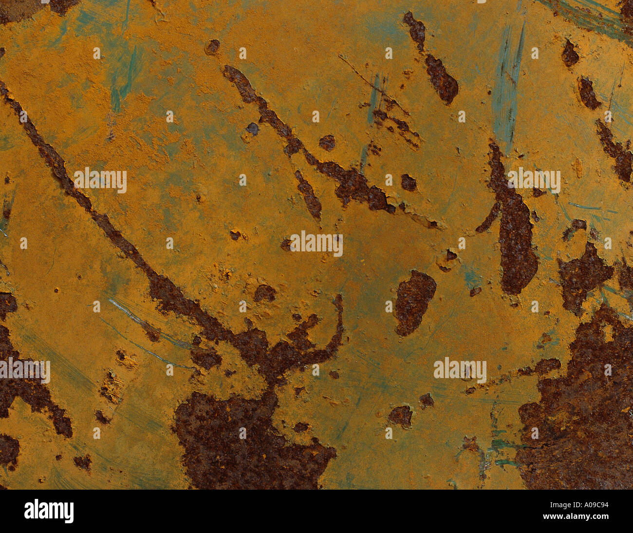 Rusted metal chipping paint hi-res stock photography and images - Alamy