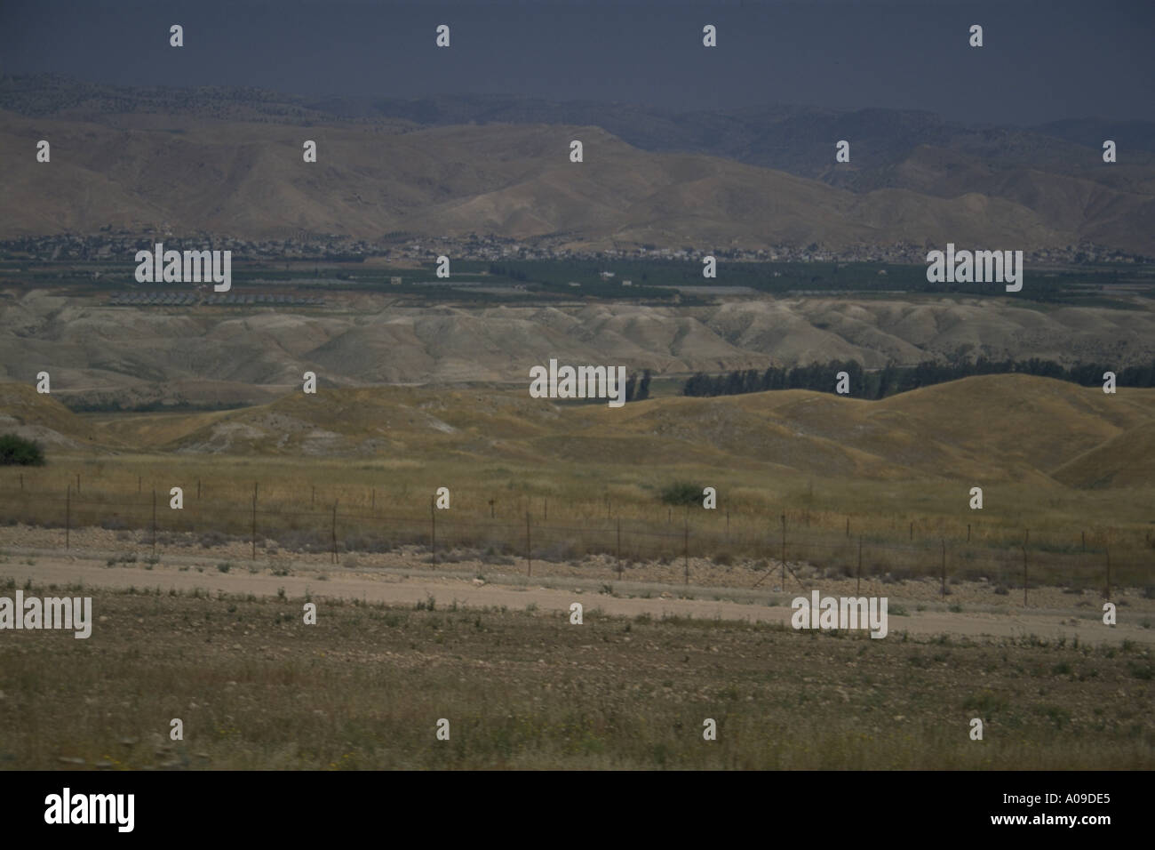 Frontier border israel hi-res stock photography and images - Alamy