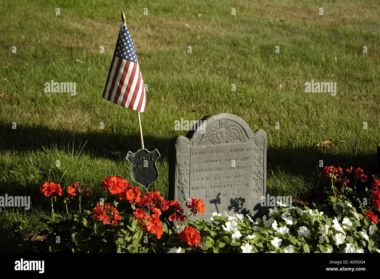A grave stone for a Colonial War Hero in historic Old Cove Burial ...