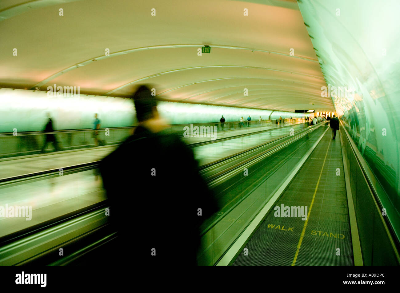 Airport moving pathway hi-res stock photography and images - Alamy