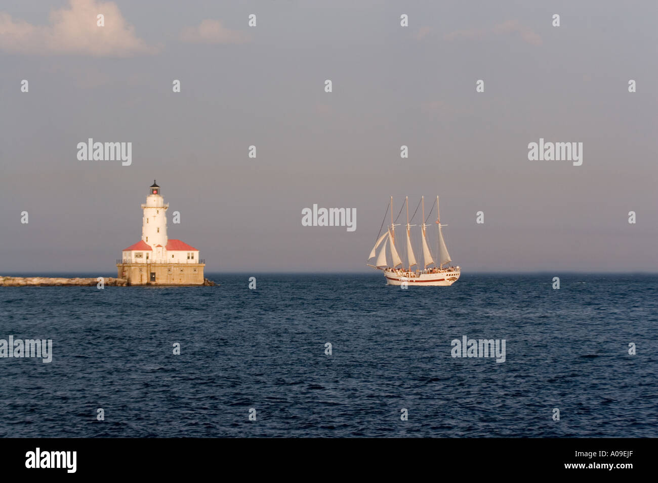 Tall ship windy chicago hi-res stock photography and images - Alamy