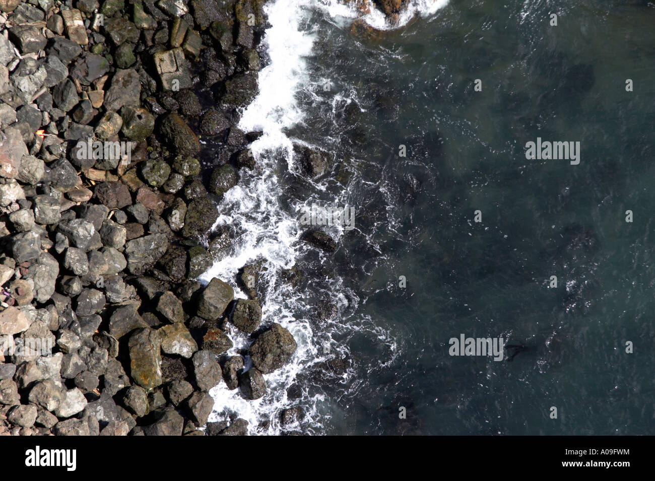 Many stones pebbles in river hi-res stock photography and images - Alamy