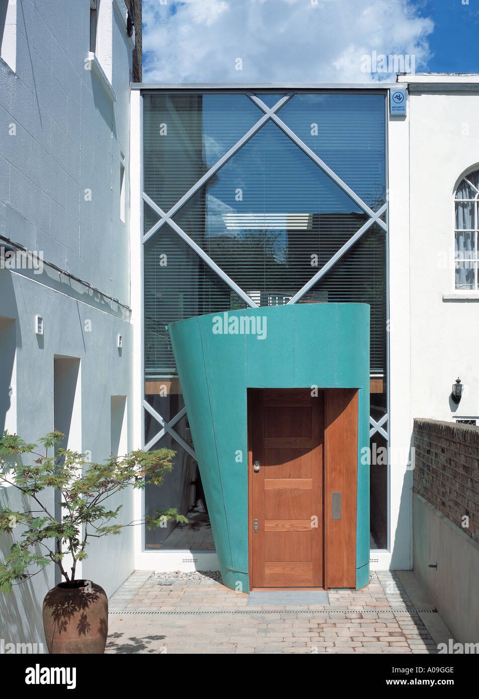 The Small House, Belsize Park. Front elevation. Architect: Alex Good ...