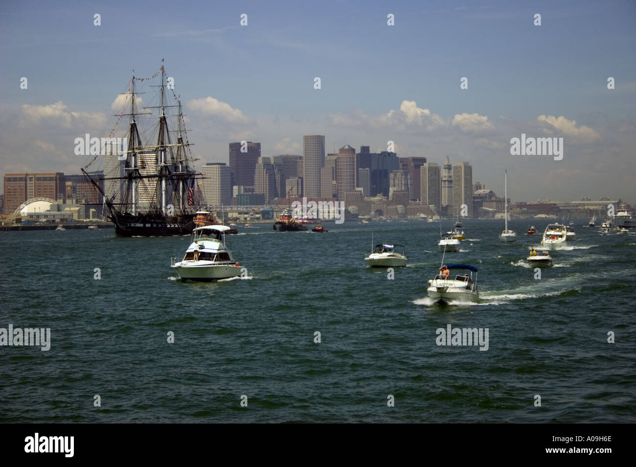 U s navy u s 4th fleet hi-res stock photography and images - Alamy