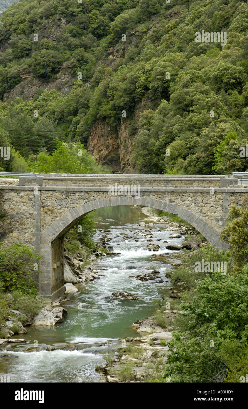 bridge over the Rio Aragon Subordan, Spain, Pyrenaeen, Hecho-Tal Stock ...