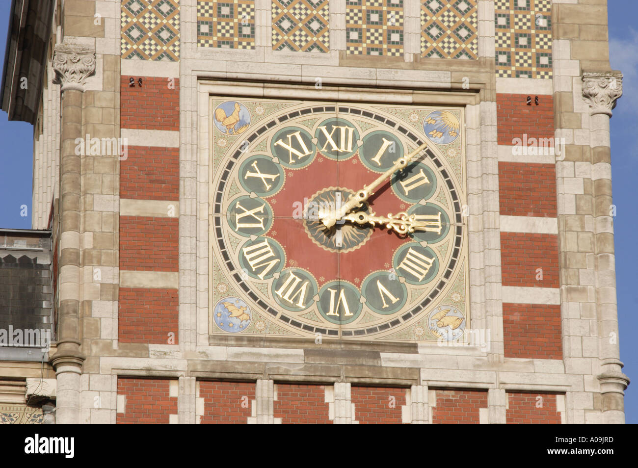 Clock at Centraal Station, Amsterdam Stock Photo - Alamy