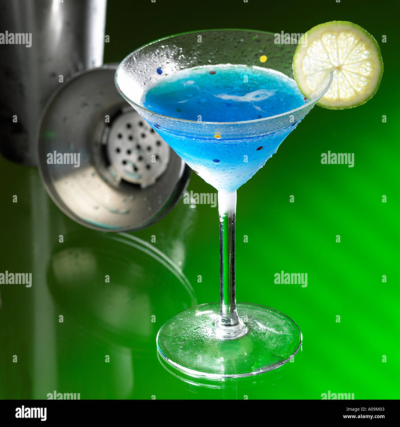 Alaska cocktail hi-res stock photography and images - Alamy