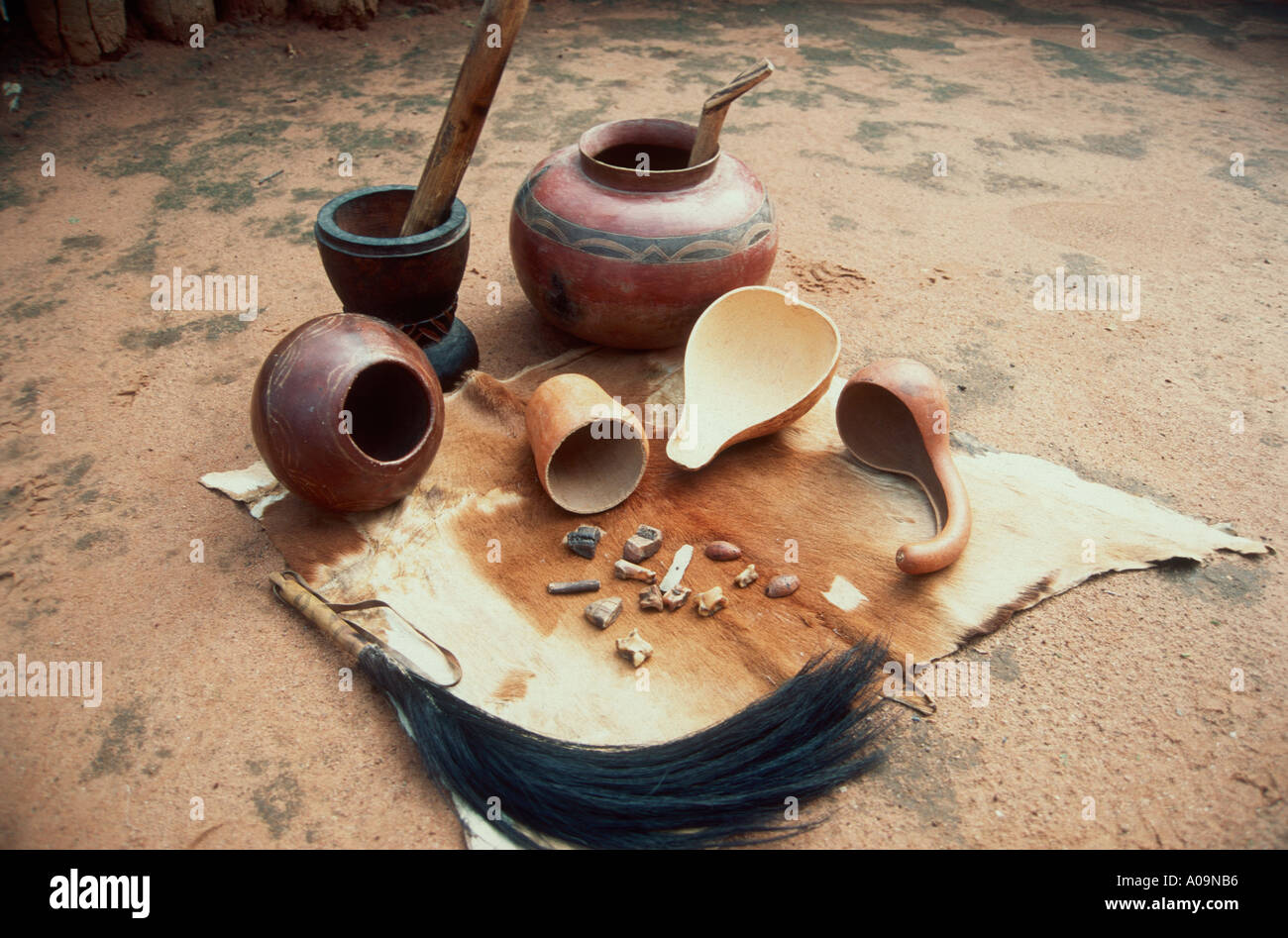 Traditional botswana craft hi-res stock photography and images - Alamy