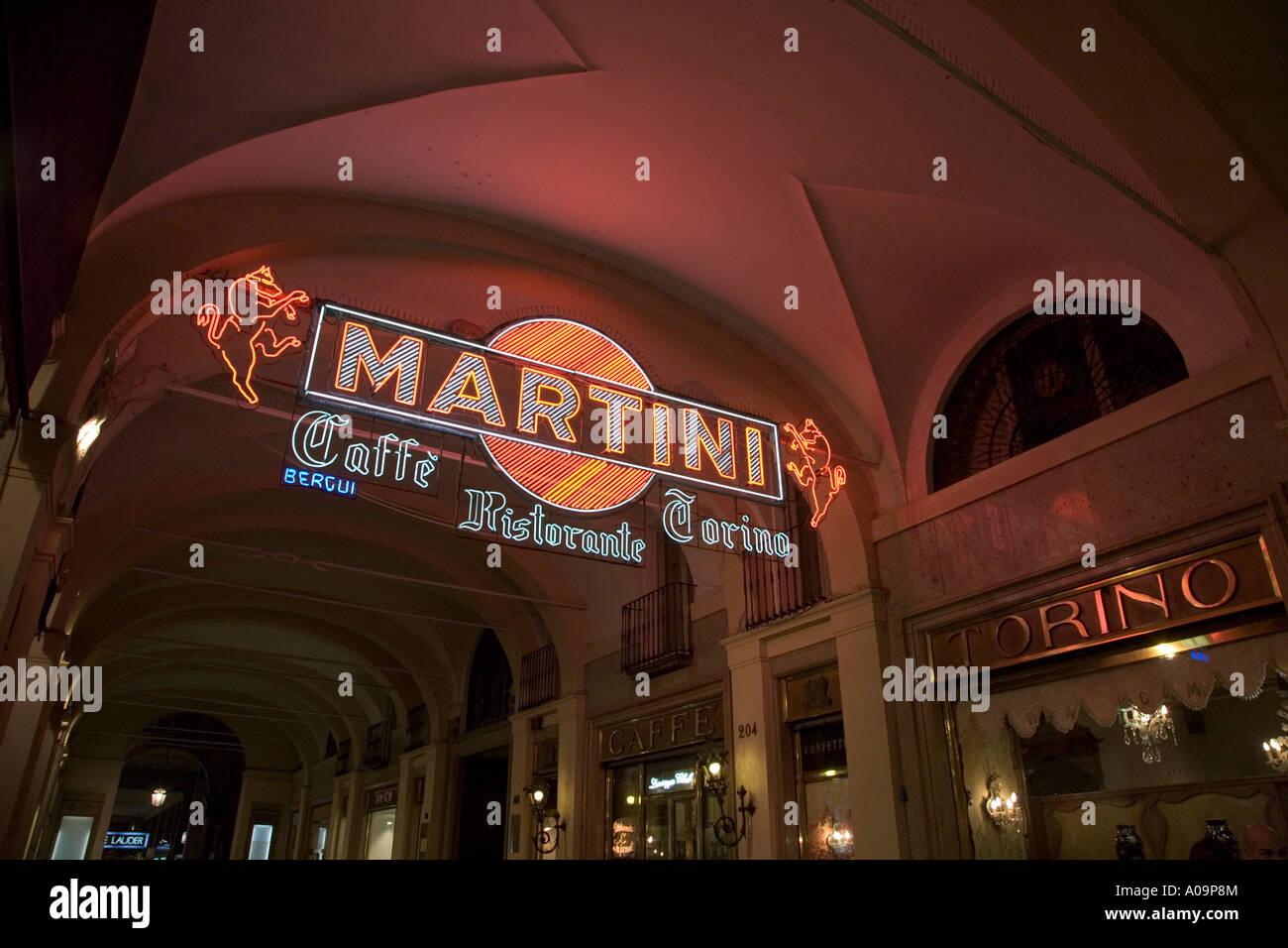 Caffe martini hi-res stock photography and images - Alamy