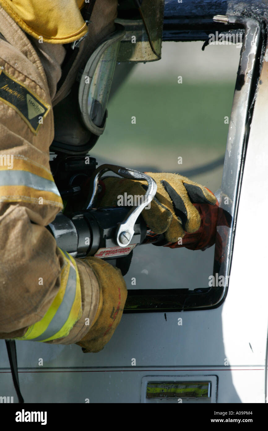 Fire escape car hi-res stock photography and images - Alamy