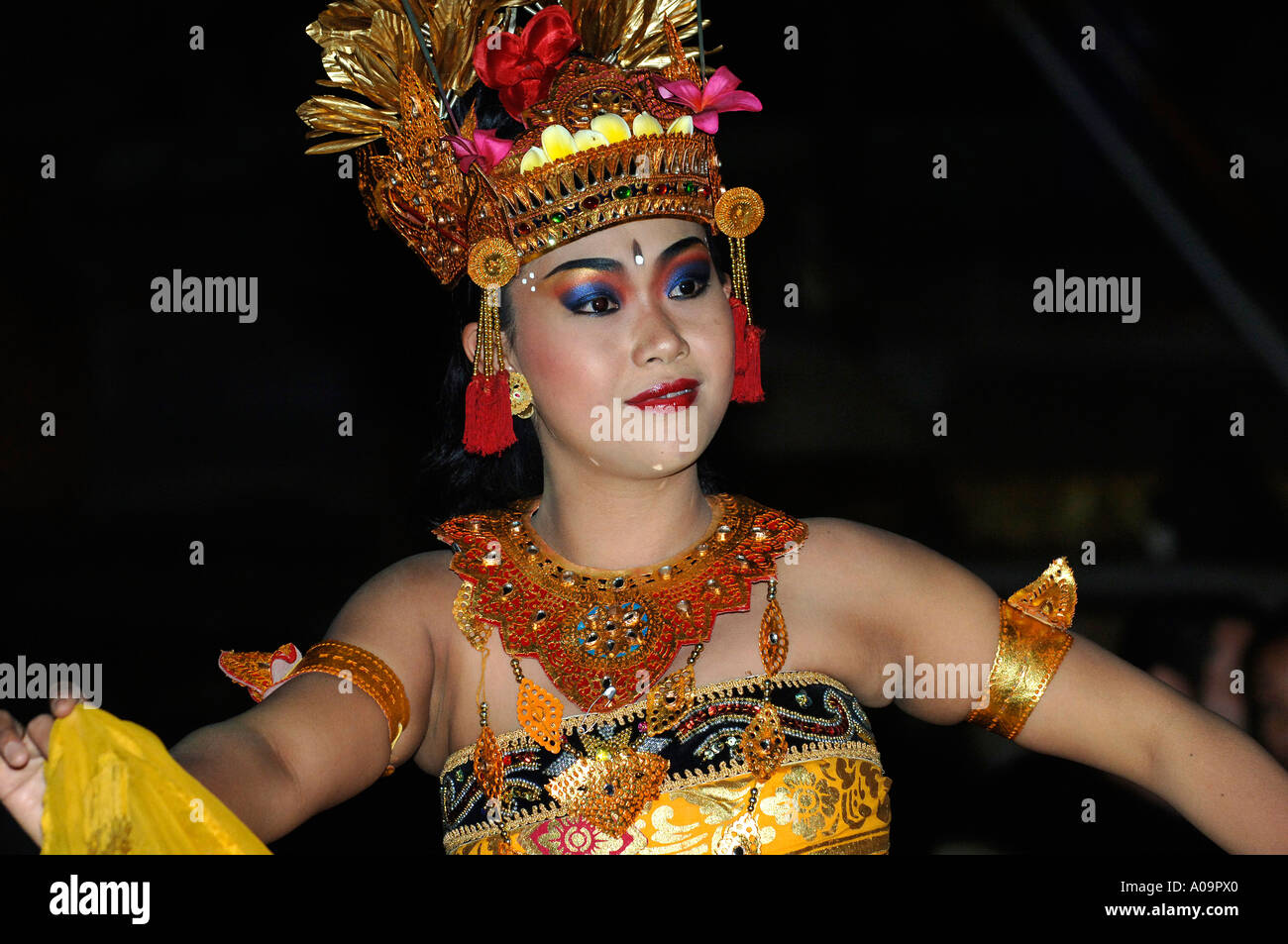 Female Kacak dancer, Balinese Dance, Ubud, Bali, Indonesia Stock Photo ...