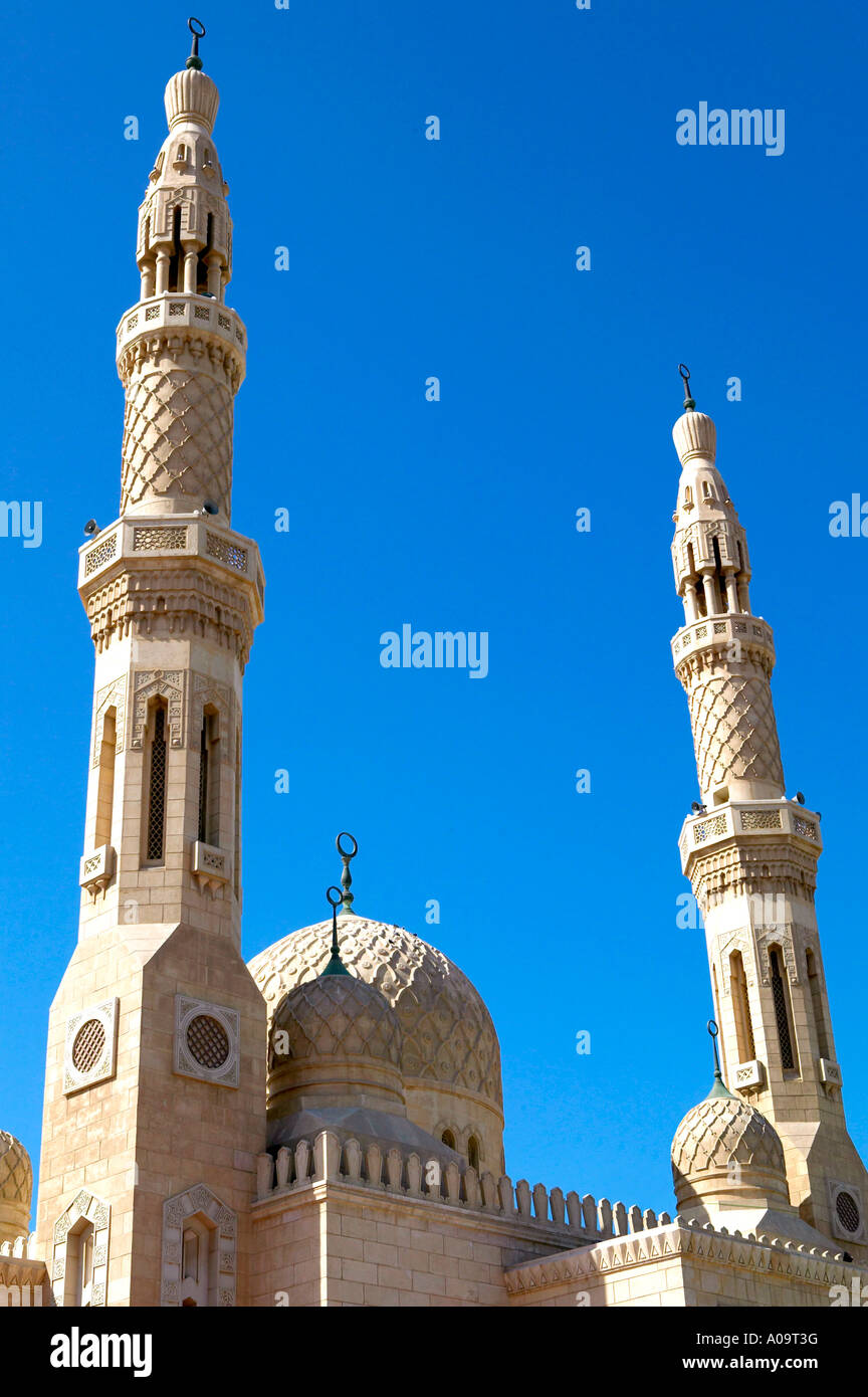 Dubai Jumeirah Moschee mosque Stock Photo - Alamy