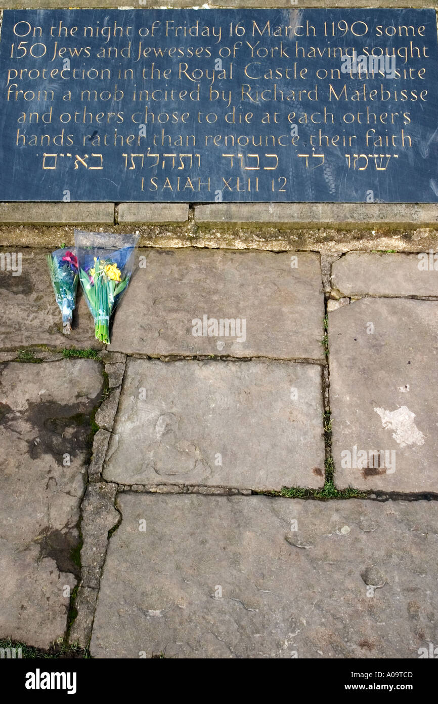 York massacre 1190 hi-res stock photography and images - Alamy