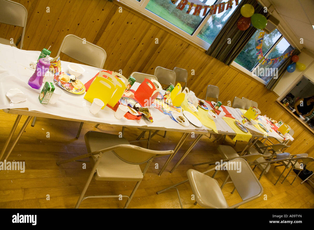 Children party after mess hi-res stock photography and images - Alamy