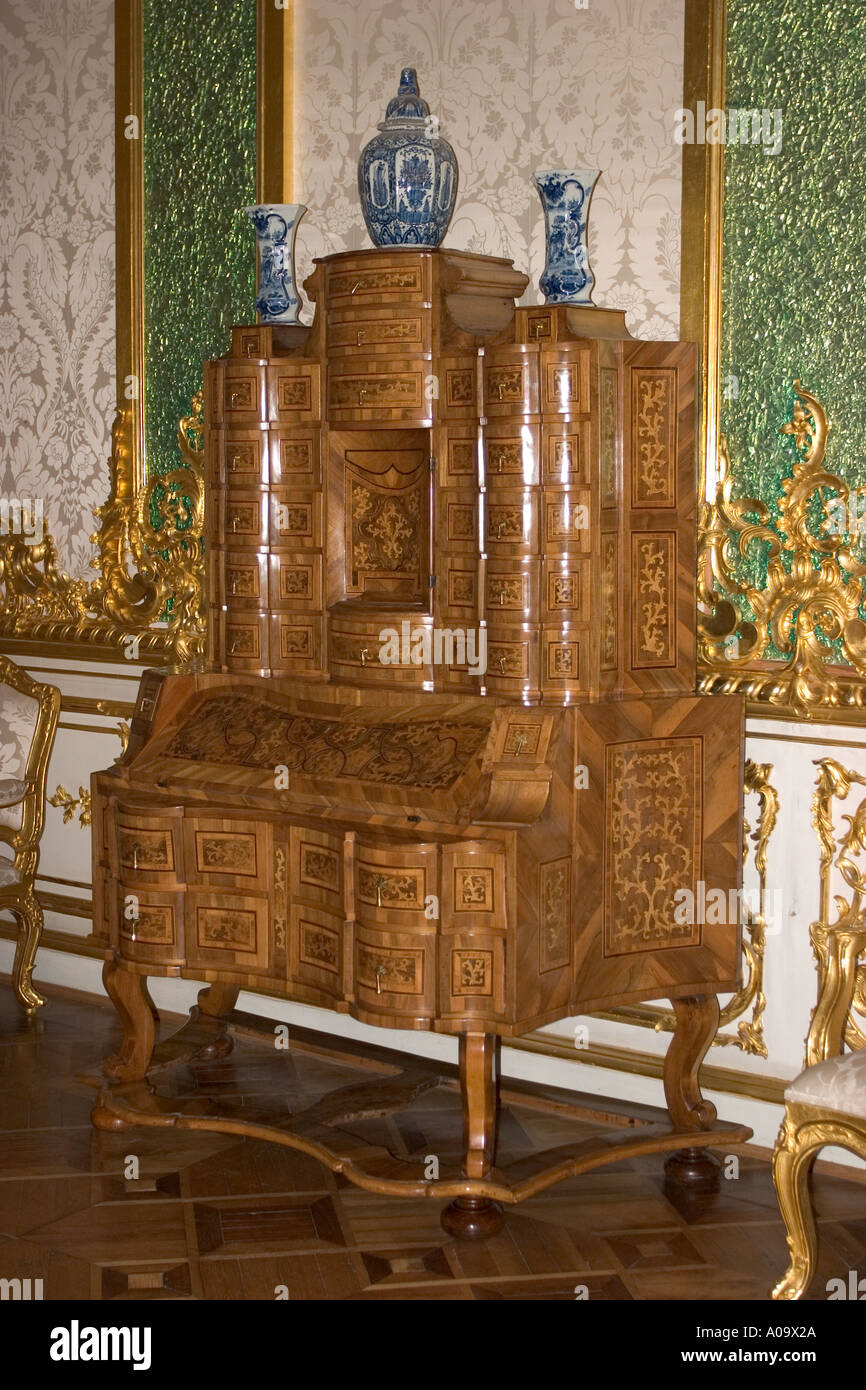 Ornate Wood Desk Green Pilaster Drawing room Tsarskoye Selo St ...