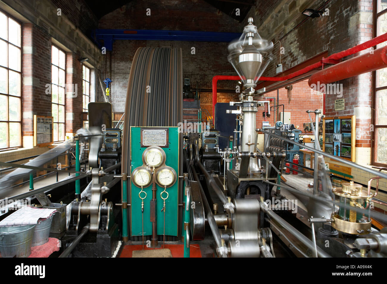 Cotton mill lancashire hi-res stock photography and images - Alamy