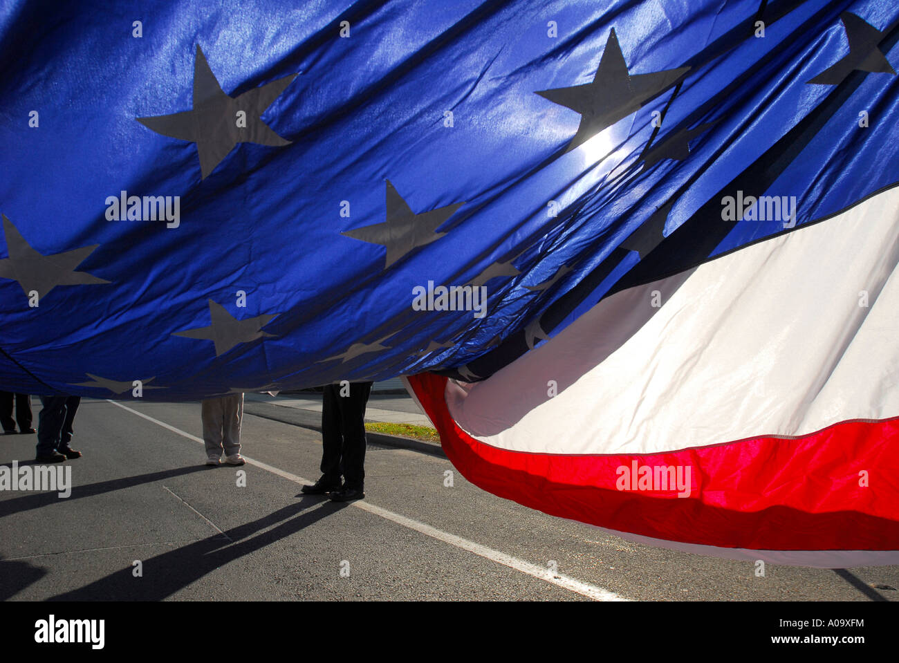 Fallen police officer hi-res stock photography and images - Alamy