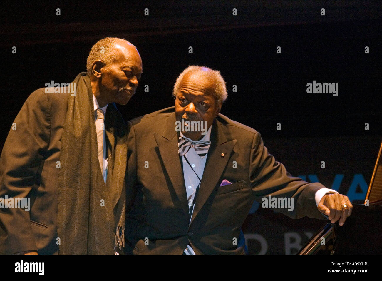 HANK JONES Piano OSCAR PETERSON Piano take a bow at THE MONTEREY JAZZ ...