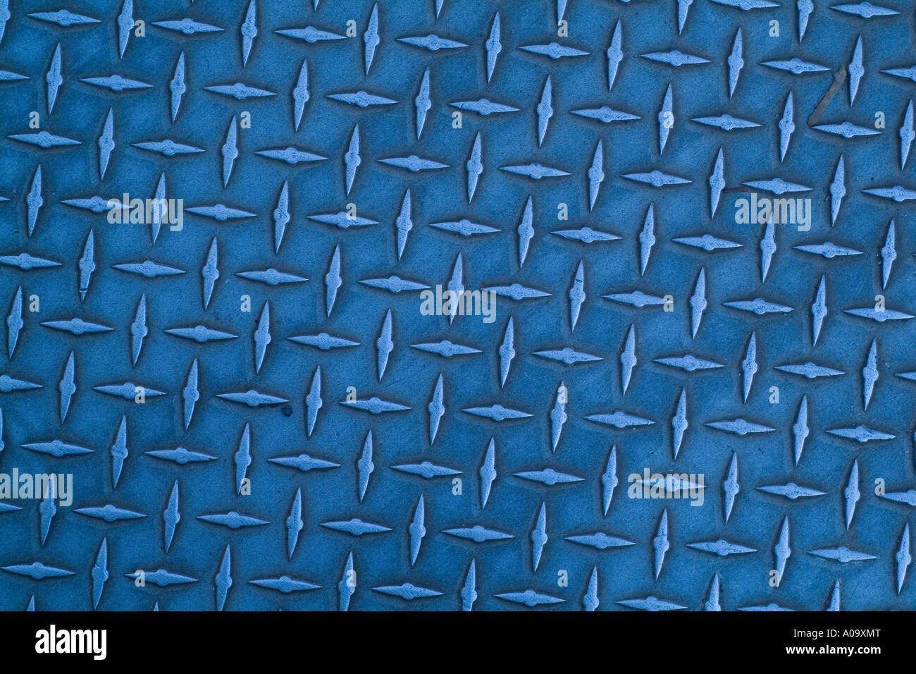 Metal plate with tread patterns form an Urban texture Stock Photo - Alamy