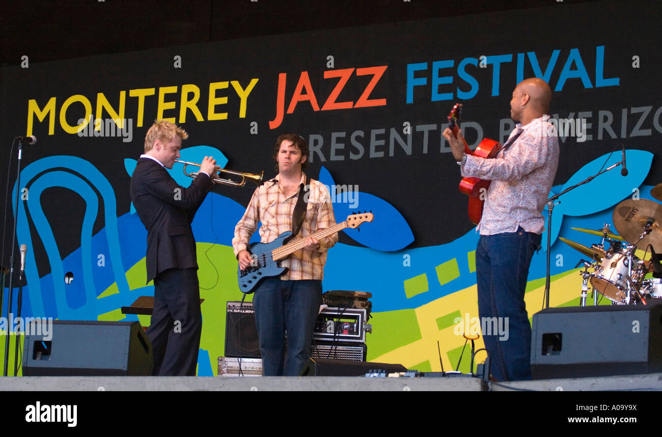 CHRIS BOTTI Trumpet performs with TIM LEFEBVRE Bass MARK WHITEFIELD ...