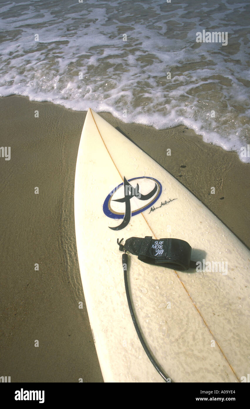 Surfboard on beach Stock Photo - Alamy