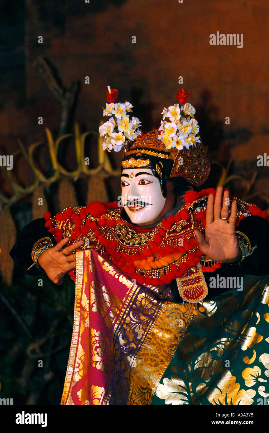 Masked Balinese Legong dancer Stock Photo - Alamy
