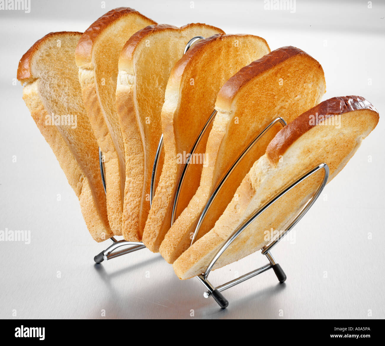 Toast rack hi-res stock photography and images - Alamy
