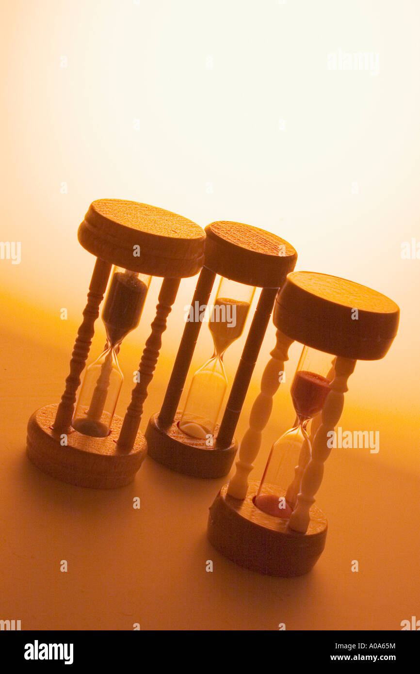 Sand timers hi-res stock photography and images - Alamy