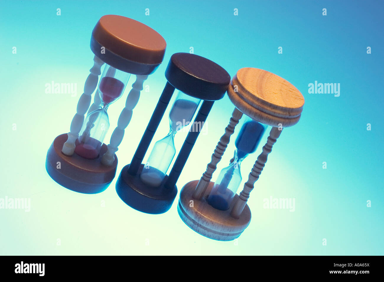 Sand timer side hi-res stock photography and images - Alamy