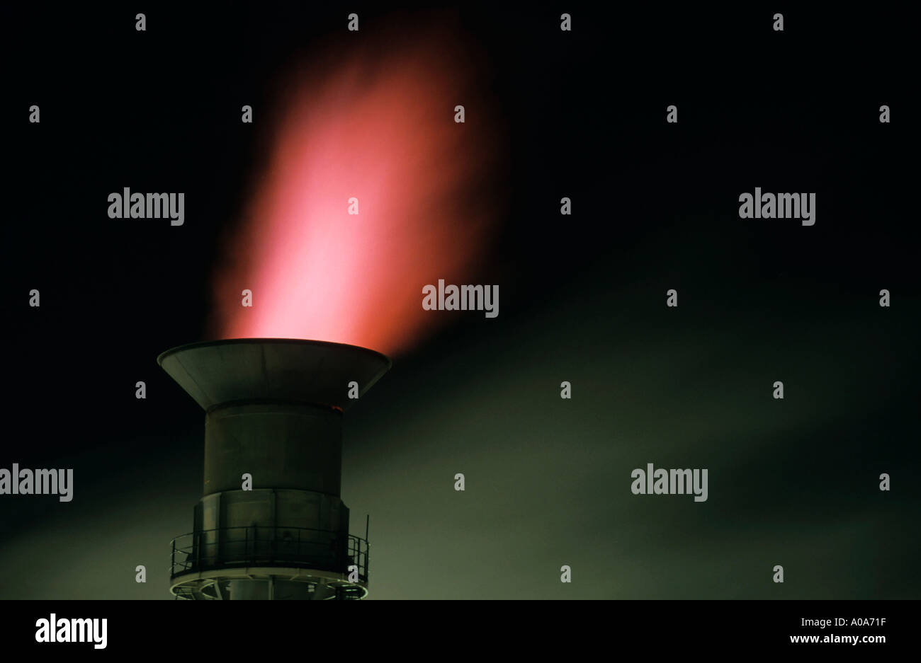 Berre chimneys industrial hi-res stock photography and images - Alamy