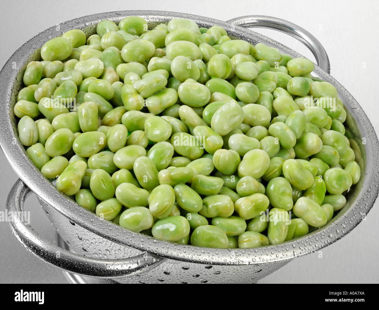 Shelly beans hi-res stock photography and images - Alamy
