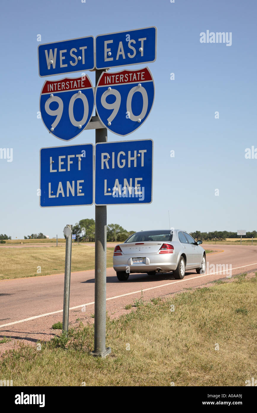 Interstate 90 road signs hi-res stock photography and images - Alamy