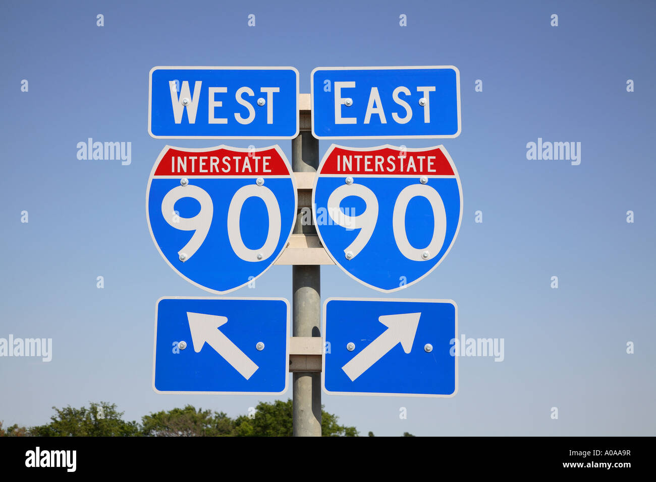 USA Strassenschild Road Sign Interstate West East 90 Stock Photo - Alamy