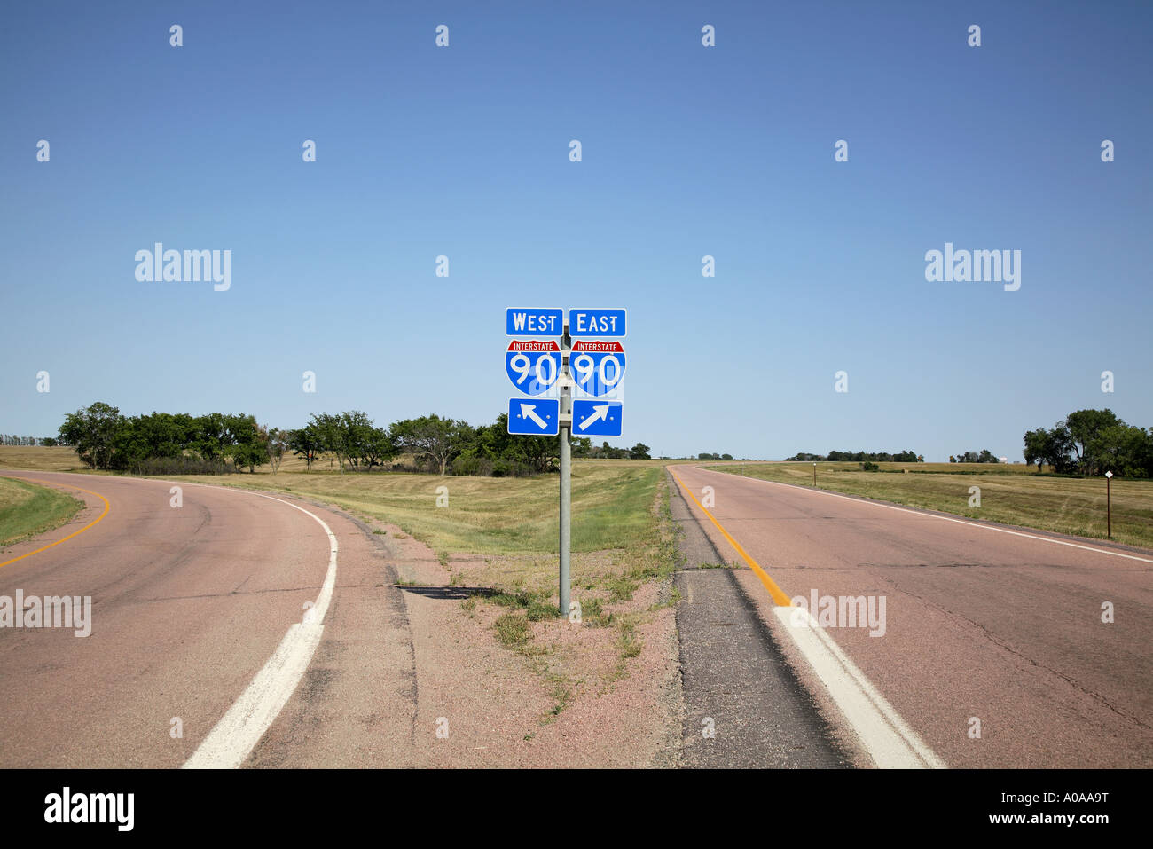 Interstate 90 road signs hi-res stock photography and images - Alamy