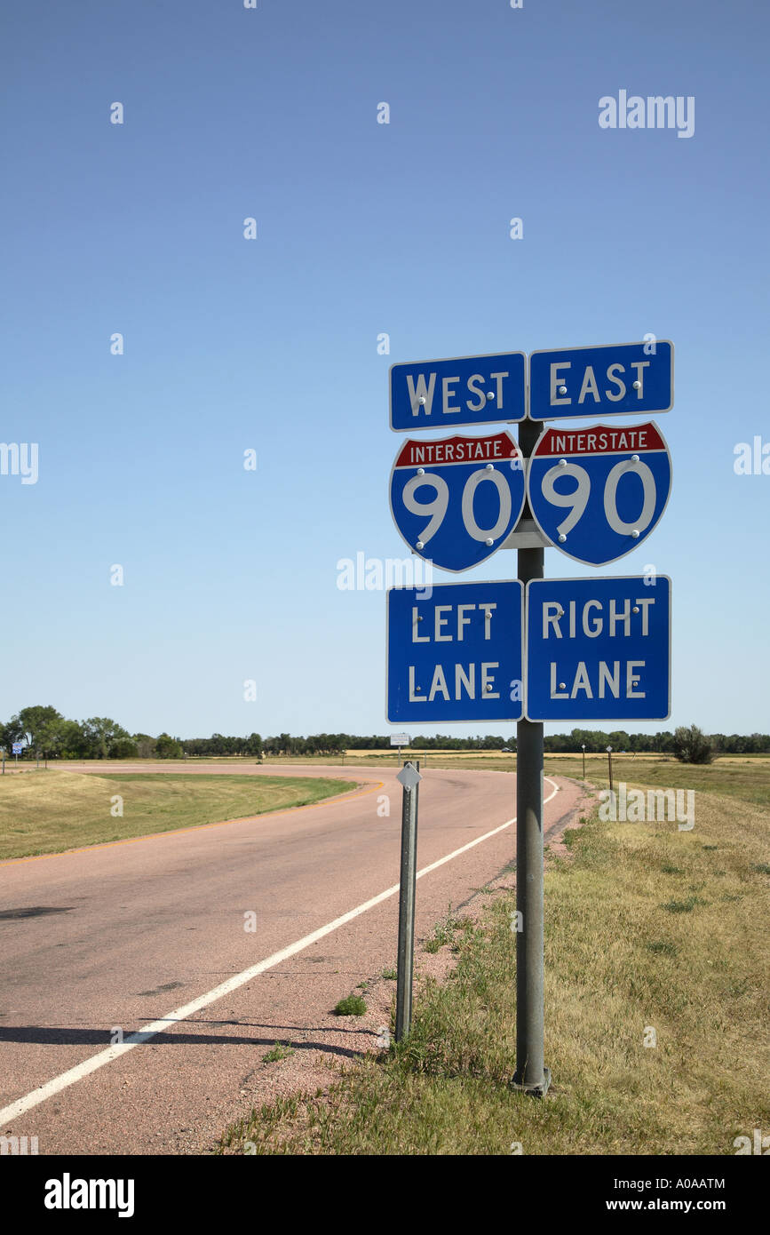 Interstate 90 road signs hi-res stock photography and images - Alamy
