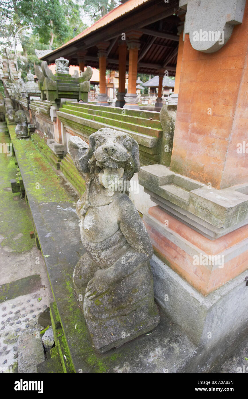 Sentinel monkey hi-res stock photography and images - Alamy