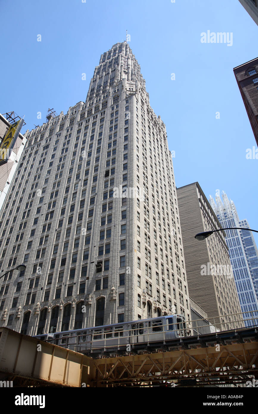 Chicago Illinois Randolph Tower The Loop Stock Photo - Alamy