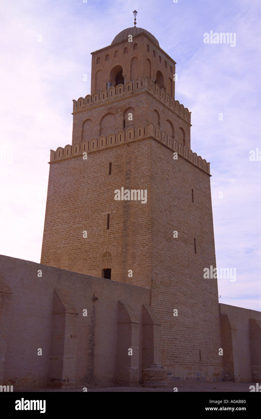 Mosque tower outline Tunisia 758 Stock Photo - Alamy