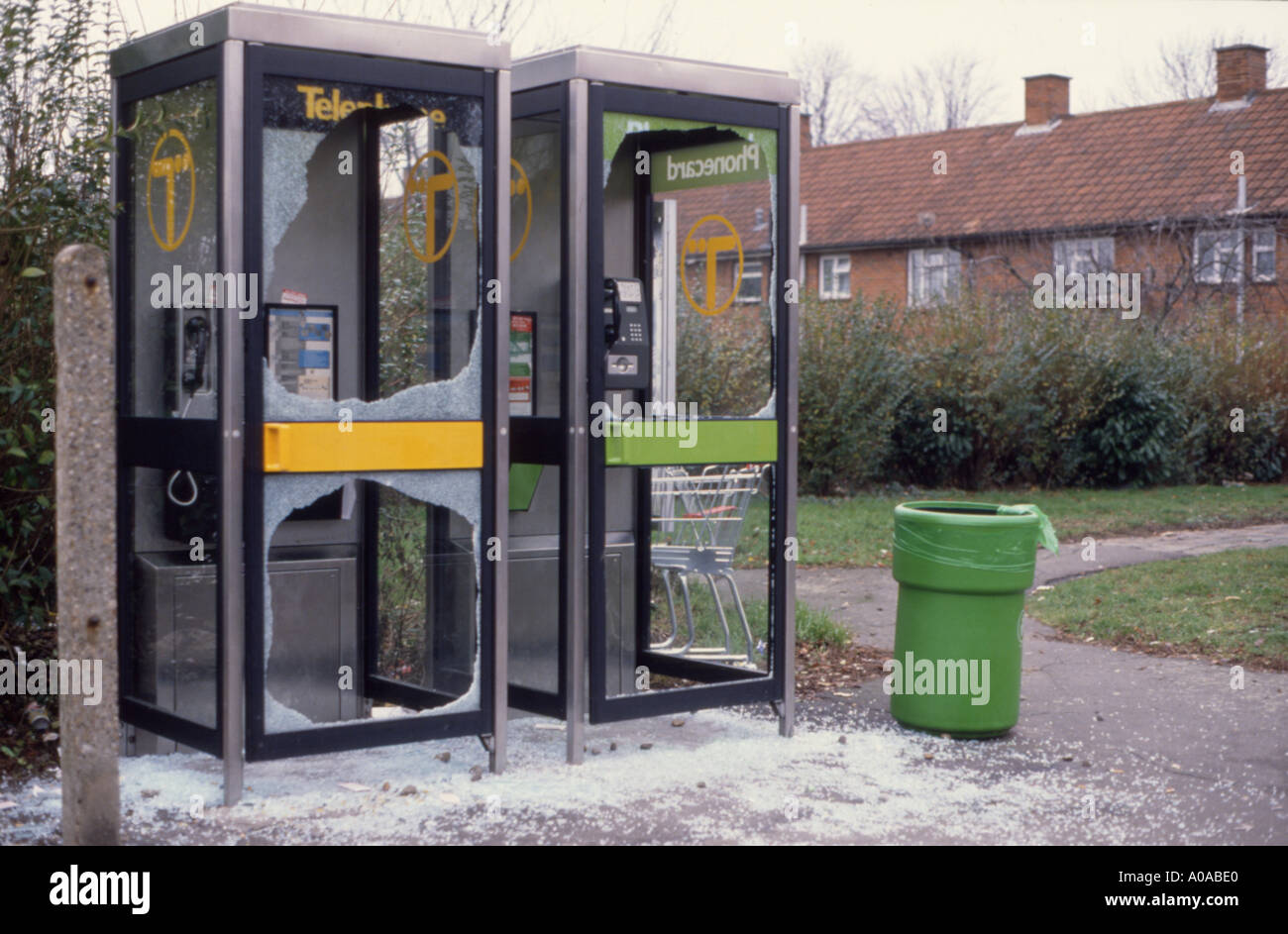 Broken telephone boxes hi-res stock photography and images - Alamy