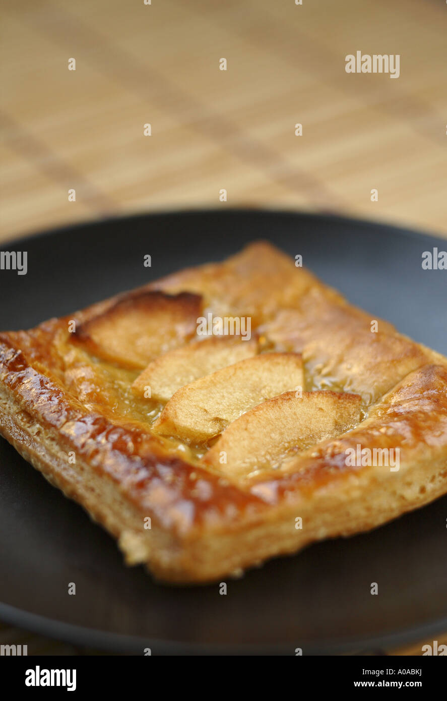 Puff pastry squares hi-res stock photography and images - Alamy