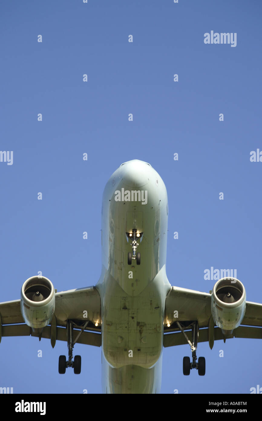 Vertical lift aircraft hi-res stock photography and images - Alamy