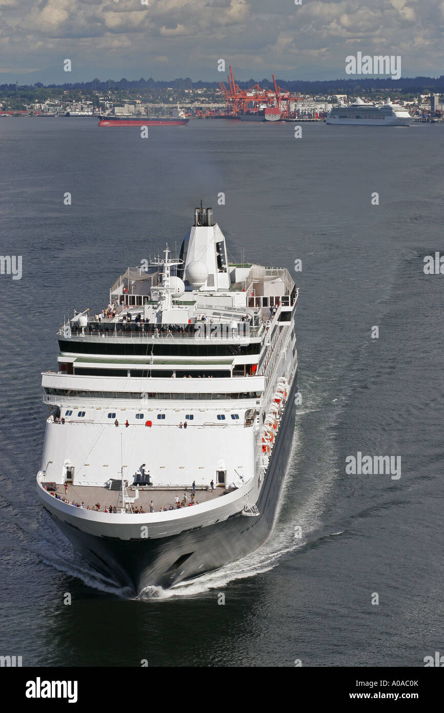 Cruise ship departing Vancouver, Canada Stock Photo - Alamy