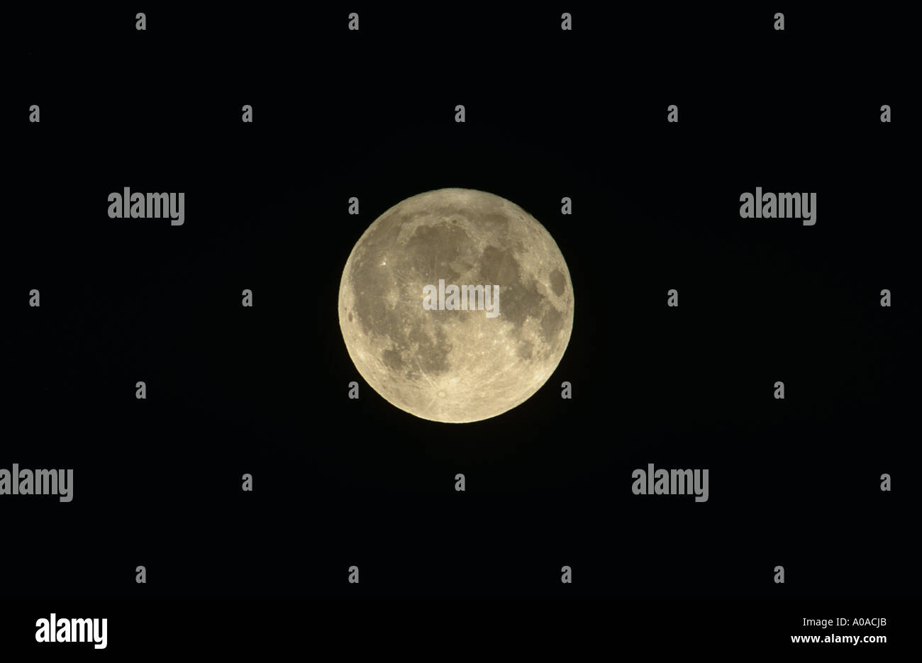 Full moon illumination hi-res stock photography and images - Alamy