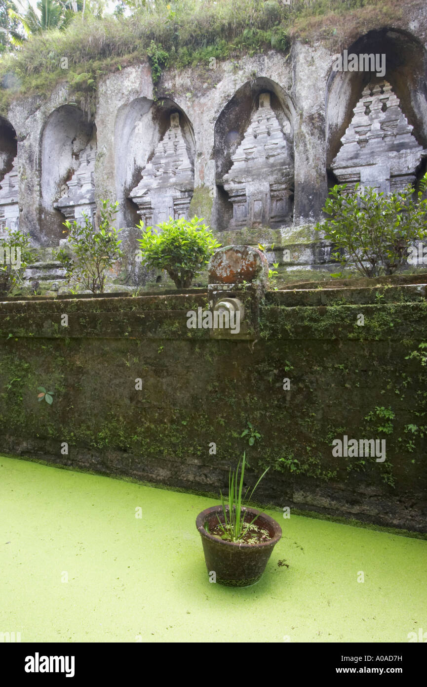 Shrines At Gunung Kawi , Ubud Stock Photo - Alamy